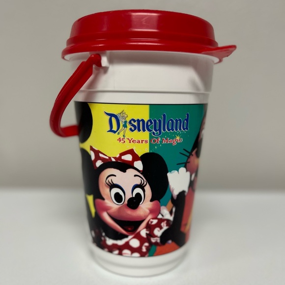 Disney | Kitchen | Disneyland Vintage 45 Years Of Magic Collector ...
